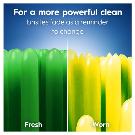Köp Oral-B Complete 5 Way Clean Tandborste Medium - på MEDS.se